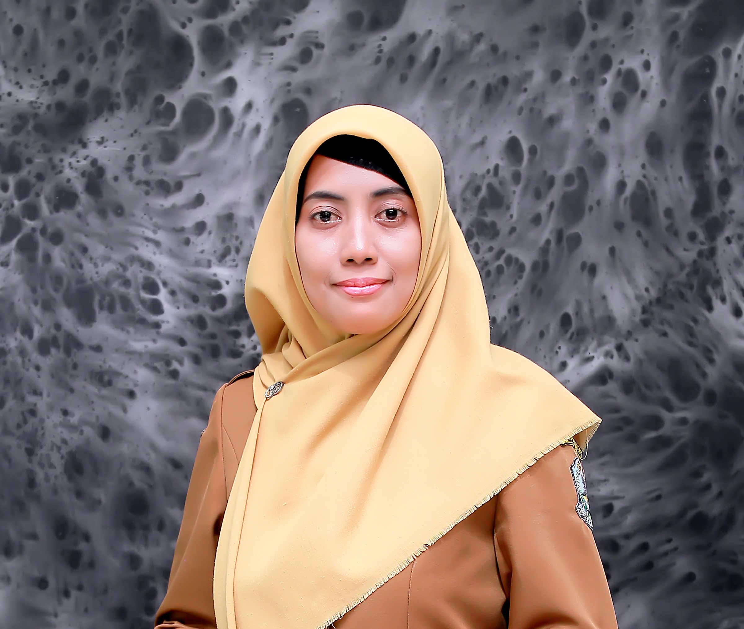 Ika Setiarini, S.Pd. - SMAN 1 BABAT LAMONGAN